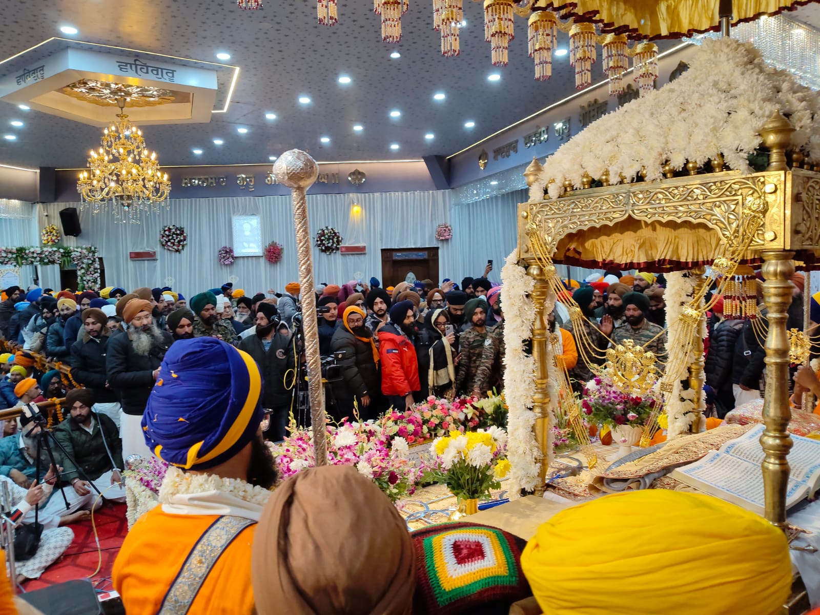 खुले हेमकुंड साहिब के कपाट : DunValley Mail: ताज़ा उत्तराखंड और राष्ट्रीय समाचार हिंदी में