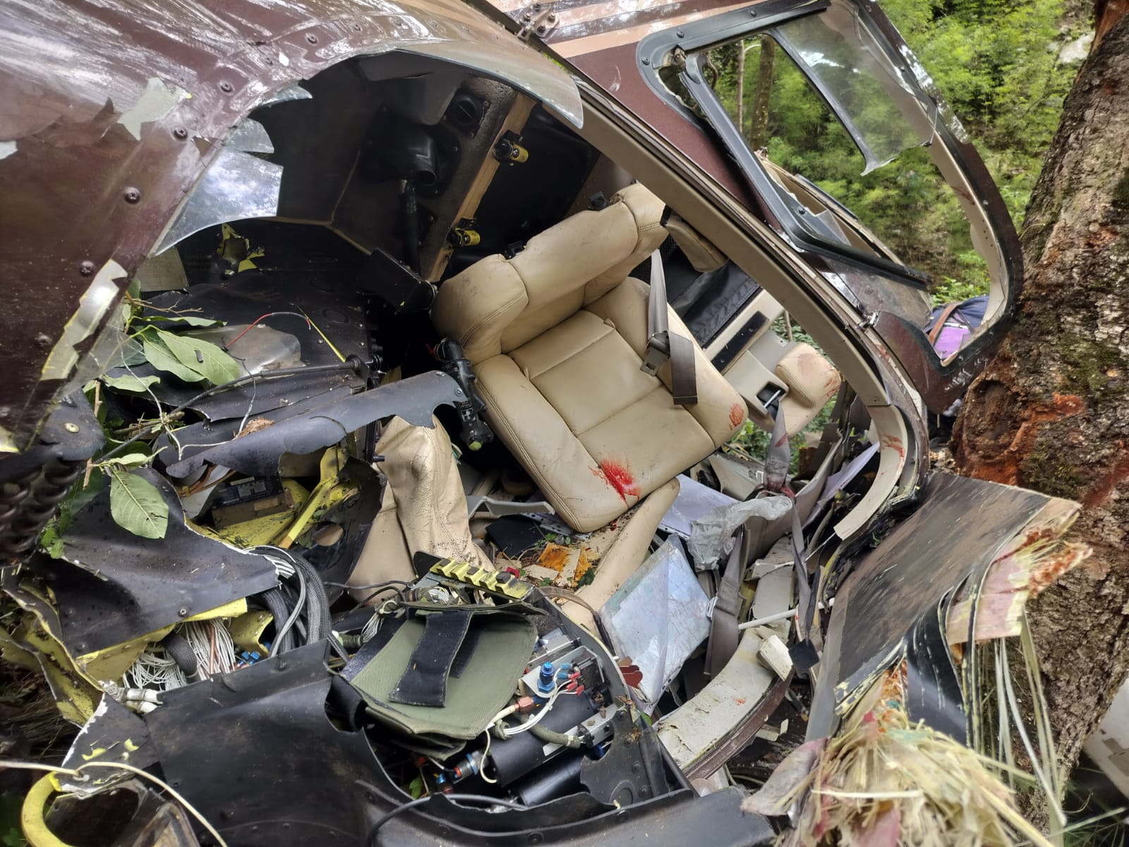 हेली हादसे में 6 की मौत : DunValley Mail: ताज़ा उत्तराखंड और राष्ट्रीय समाचार हिंदी में