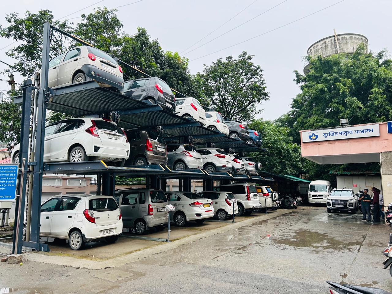 तिब्बती मार्केट, परेड ग्राउंड व कोरोनेशन में ऑटोमेटिक पार्किंग बनकर तैयार : DunValley Mail ...